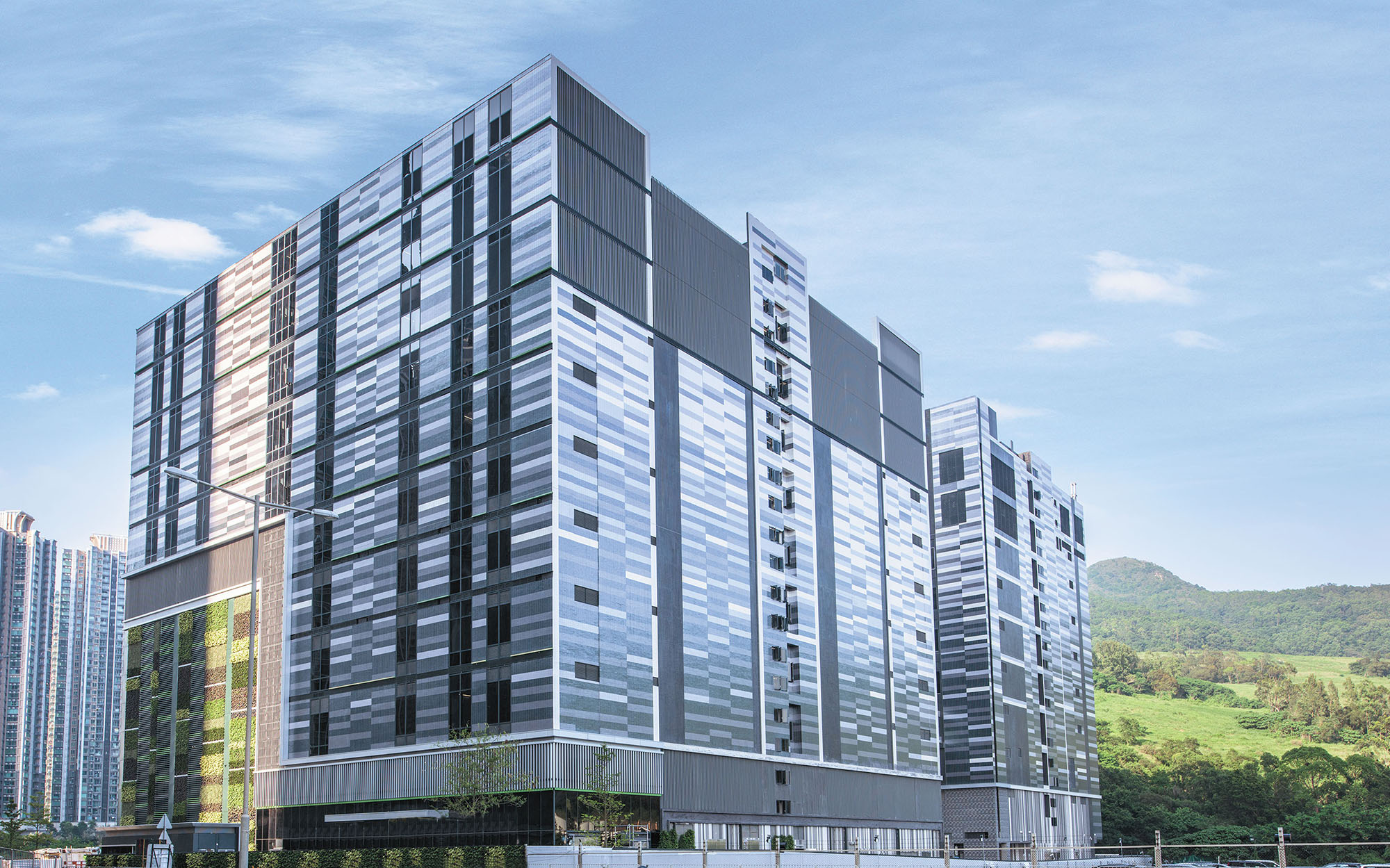 SUNeVision's world-class data centre MEGA Plus in full service