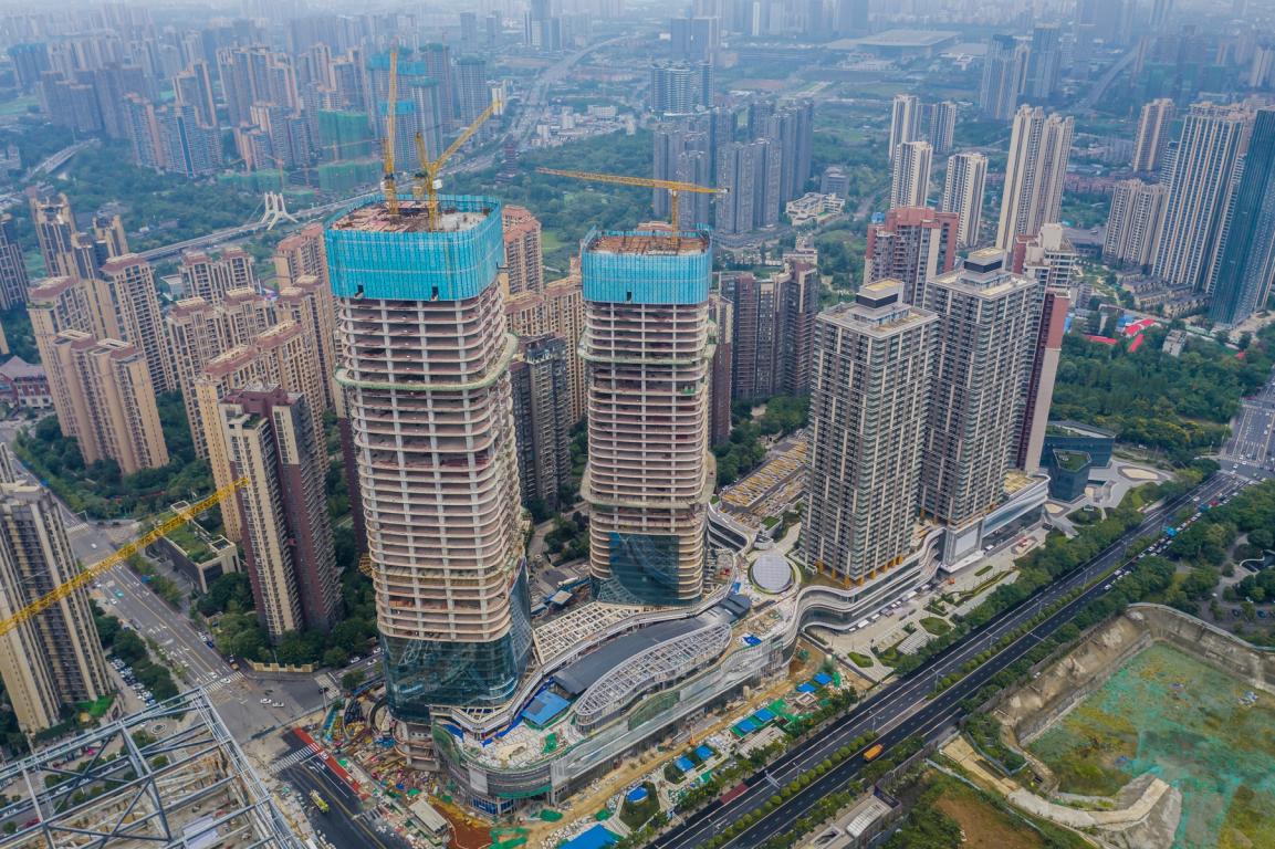 B02 main building of Chengdu ICC topped out